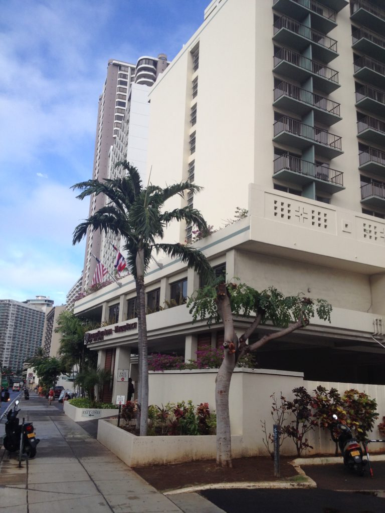 Hotel Review: DoubleTree Alana-Waikiki - The Military Frequent Flyer